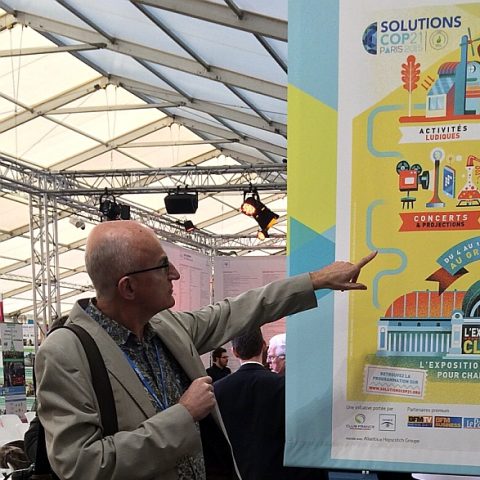 Smaling at the climate summit: The agreement in Paris :: SP International